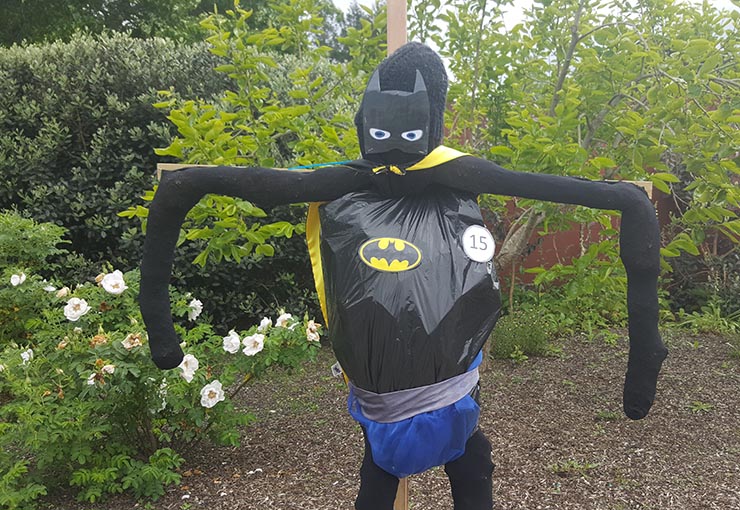 The Spinoff reviews New Zealand #48: the scarecrows of Hamilton Gardens ...