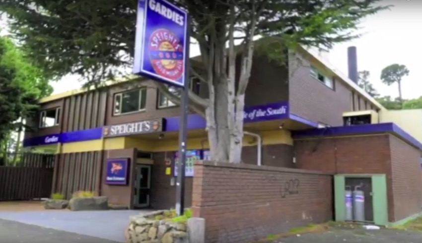 Summer reissue: Celebrating the heyday of Dunedin student pubs | The ...