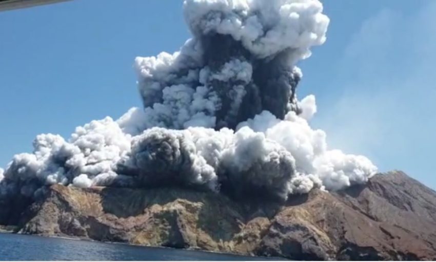 Whakaari/White Island: The science of the eruption, and why there was ...
